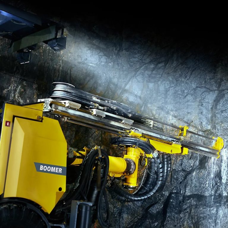 Simba S7 - Maquinarias MGA